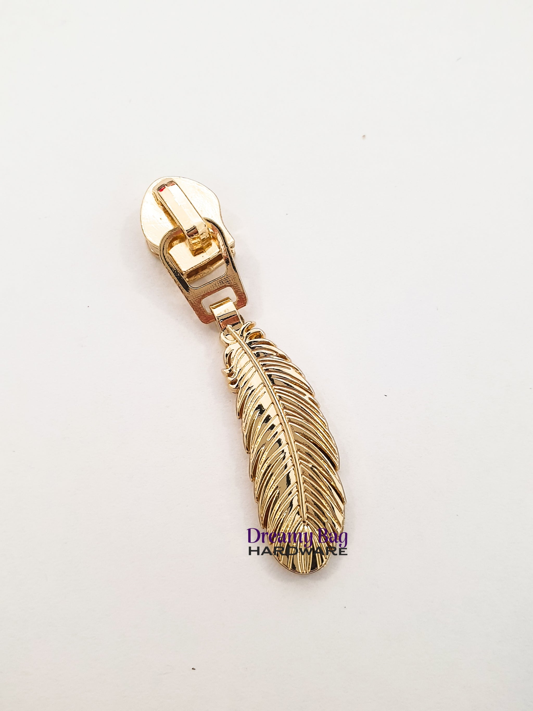 #5 Zipper Pull Feather – Dreamy Bag Hardware Pty Ltd